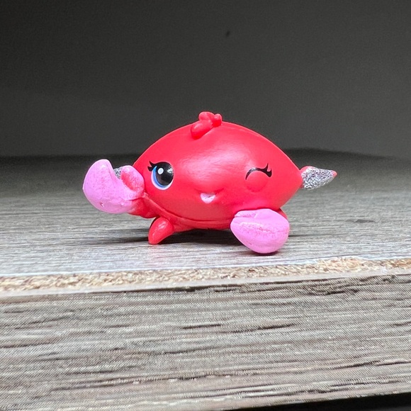 Hatchimals | Toys | 5 Hatchimals Colleggtibles Crabler Red Season 2 ...
